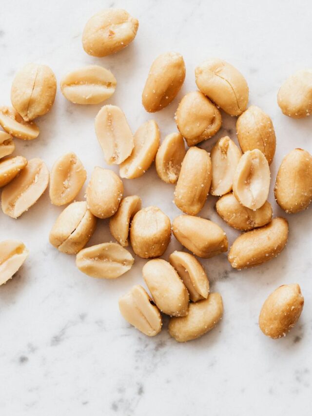 7 Amazing Health Benefits Of Peanuts (Moongfali) | GetDistributors