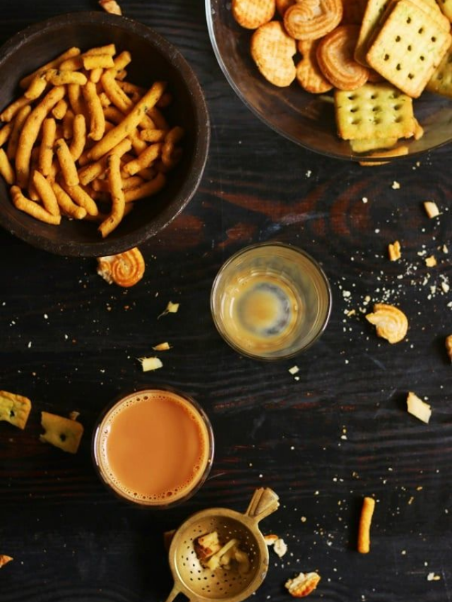 7 Namkeen Snacks Perfect For Evening Chai | GetDistributors