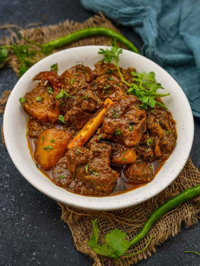 Delicious & Easy Mutton Curry Recipe For Beginner | GetDistributors